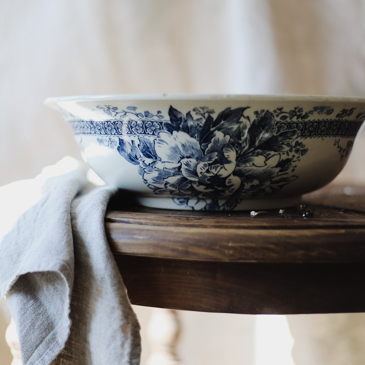 Maeve French Mixing Bowl – La Maison Ryan